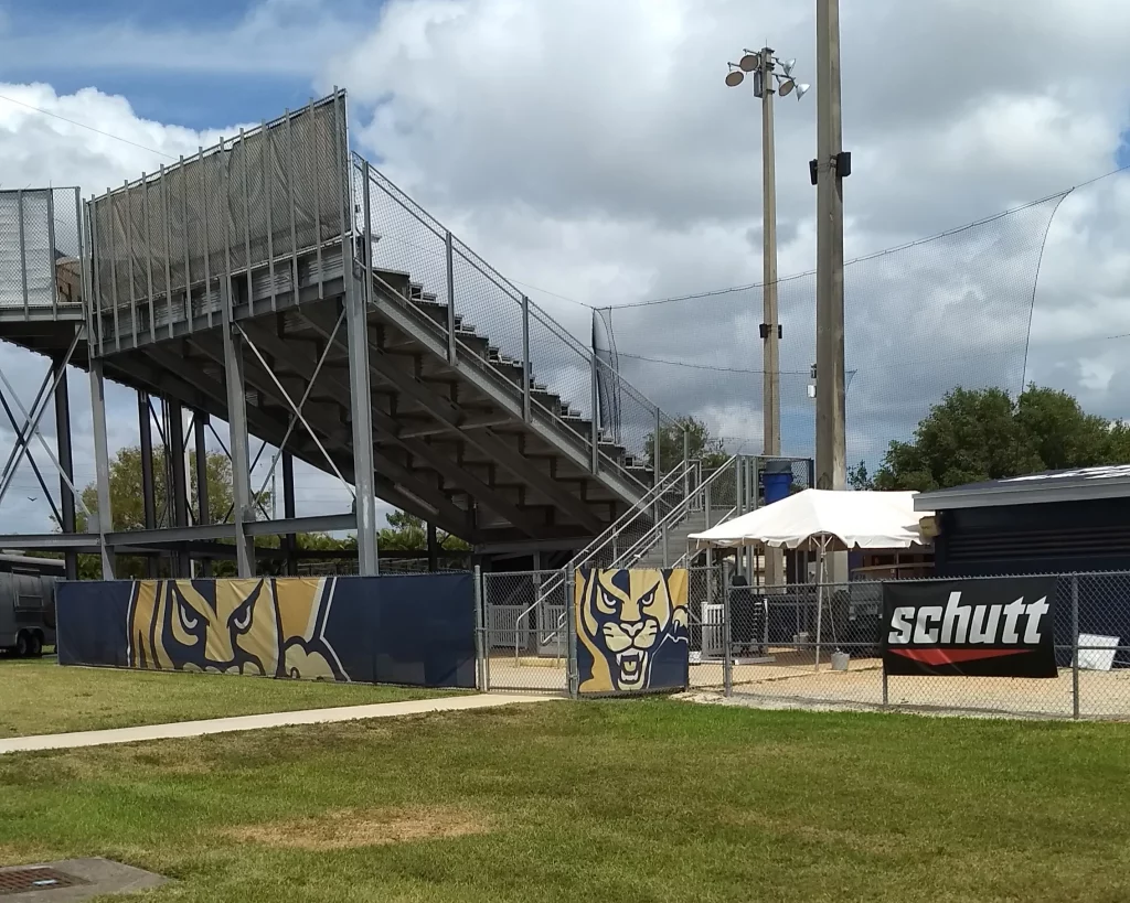 FIU Softball Golf Complex - Lunacon Construction Group