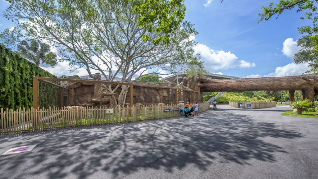 Zoo Miami - Amphitheater Holding Renovations - Lunacon Construction Group